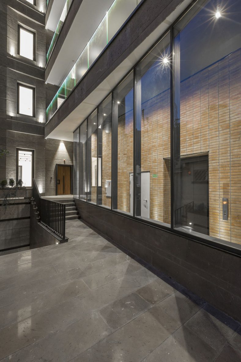 Saba Office Building | 7Hoor Architecture Studio + SBAD office - Arch2O.com