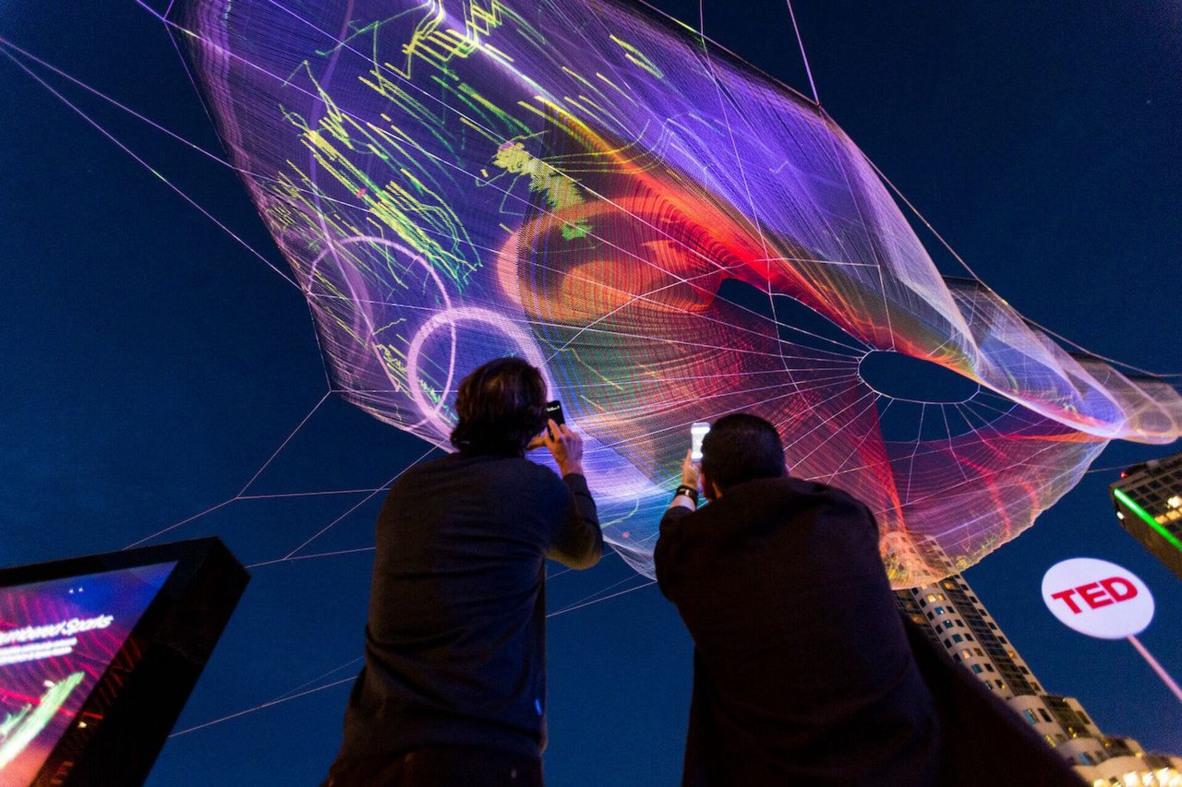 Railroad-Inspired Net Sculpture l Janet Echelman - Arch2O.com