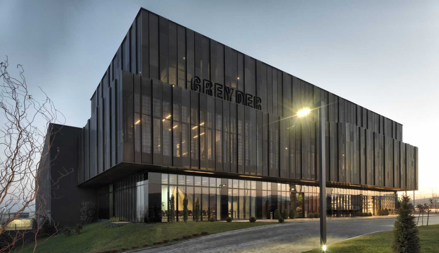 Greyder Shoe Factory | CAA.Studio – Arch2O.com