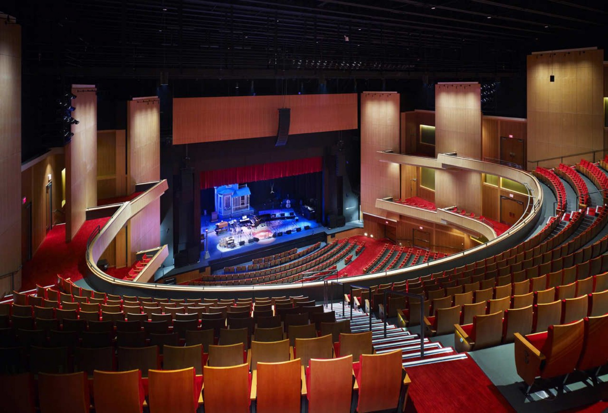 The Durham Performing Arts Center | Szostak Design - Arch2O.com