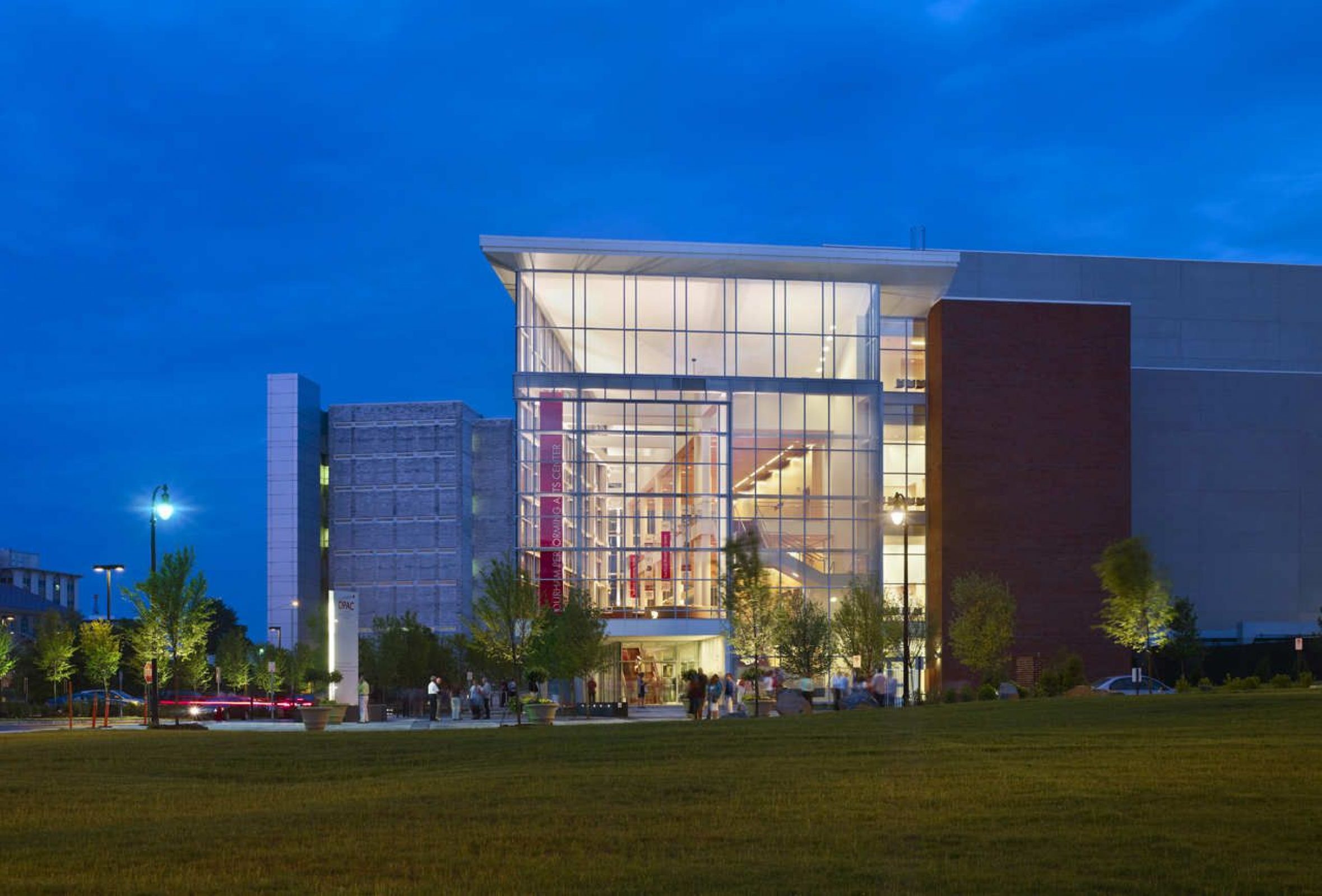 The Durham Performing Arts Center | Szostak Design - Arch2O.com