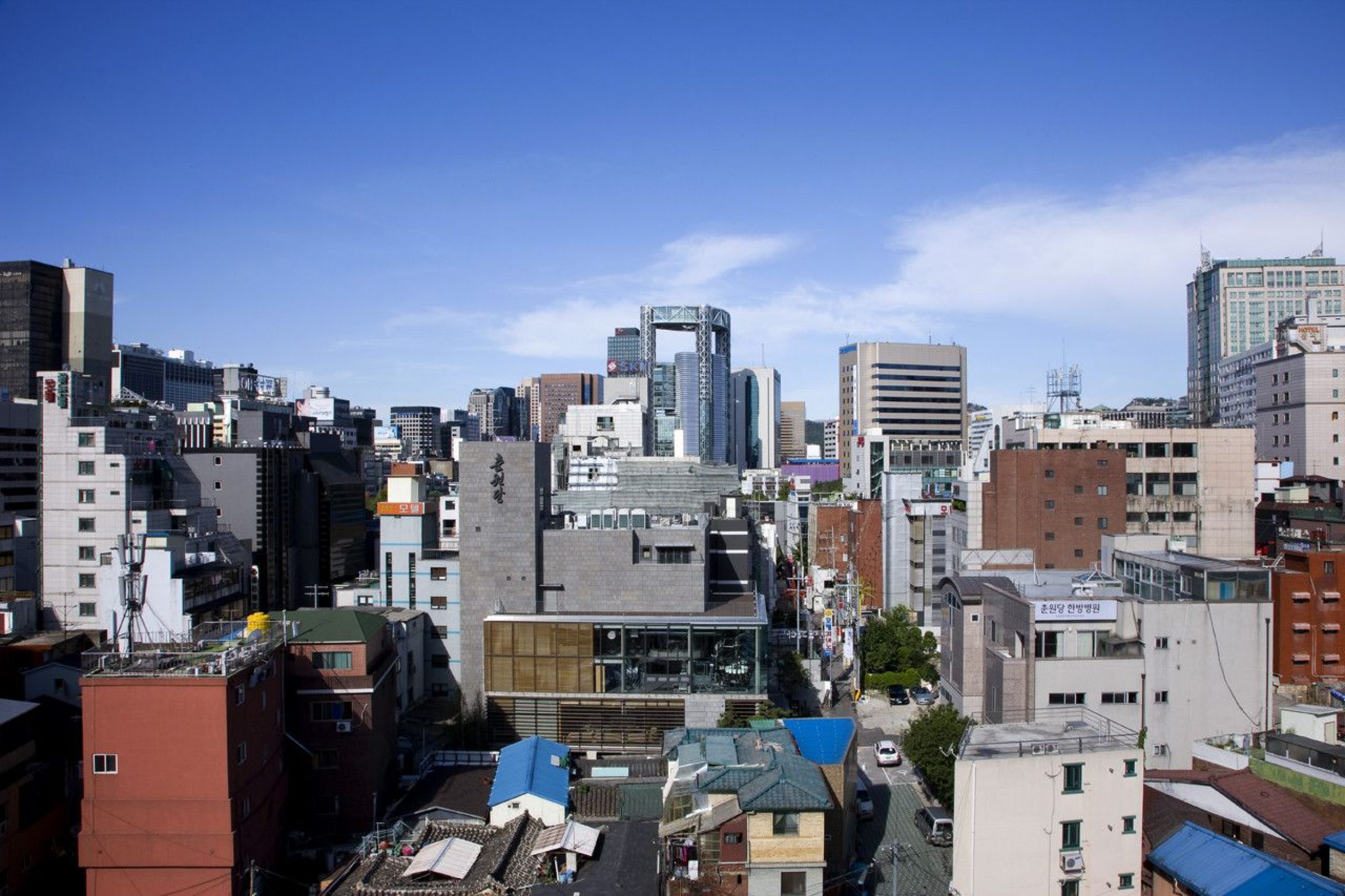 Choonwondang Oriental Clinic & Museum | Doojin Hwang Architects ...