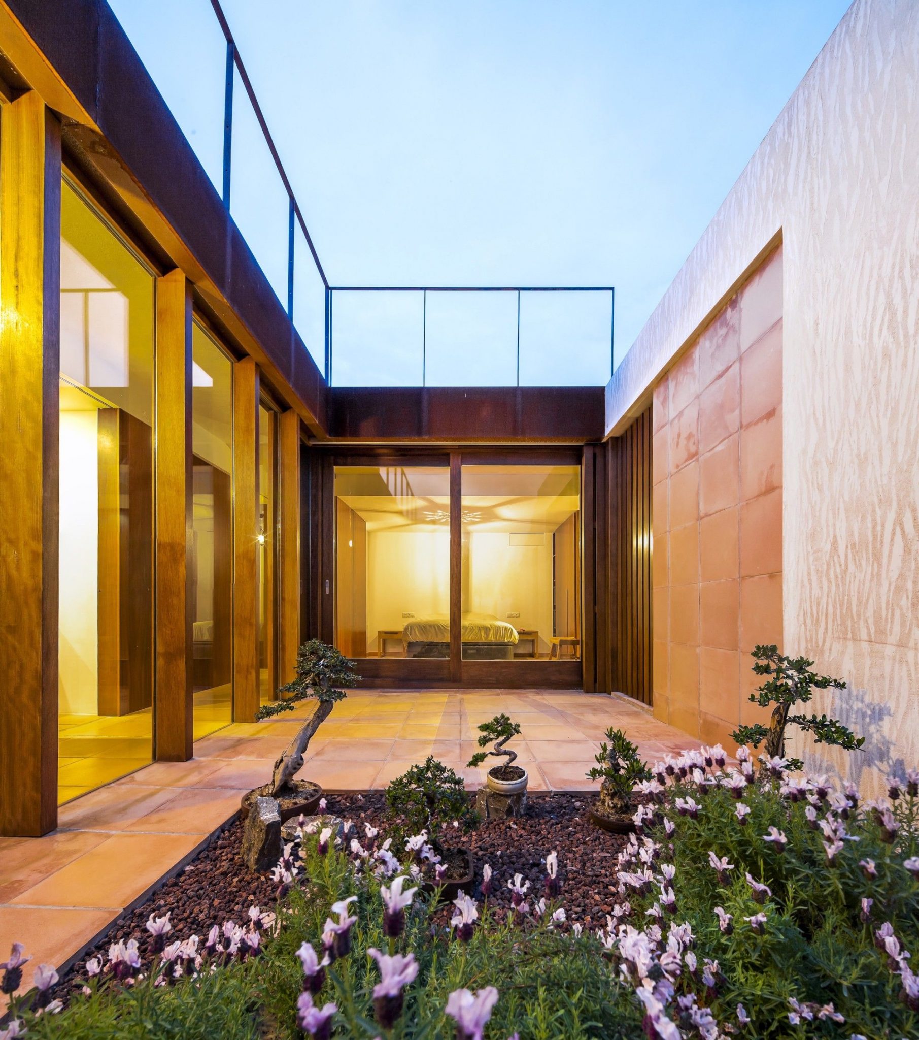 Half Buried House | eneseis architects - Arch2O.com
