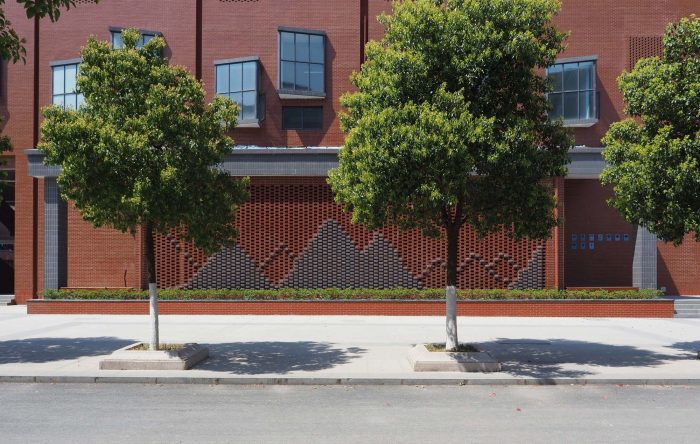 Jinhong Middle School Gymnasium | Le Architects Studio - Arch2O.com