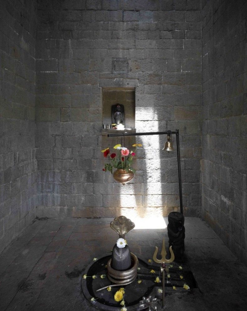 Shiv Temple | Sameep Padora & Associates - Arch2O.com