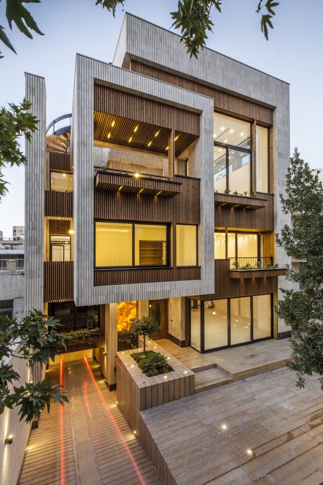 Mehrabad House | Sarsayeh - Arch2O.com