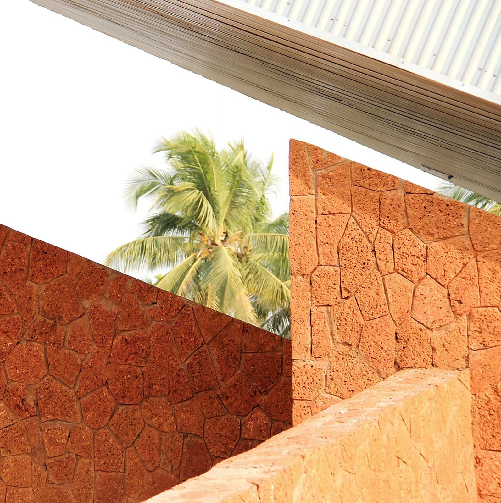Valpoi Busstand and Community Hall | Rahul Deshpande and Associates ...