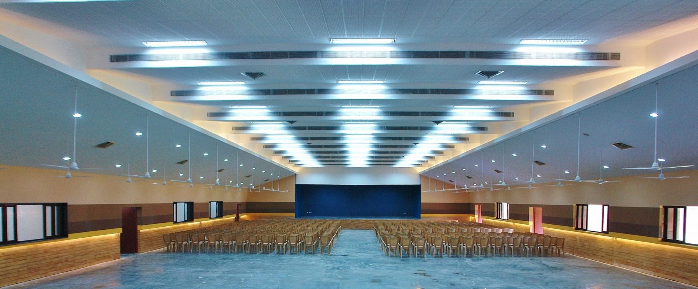 Valpoi Busstand and Community Hall | Rahul Deshpande and Associates ...