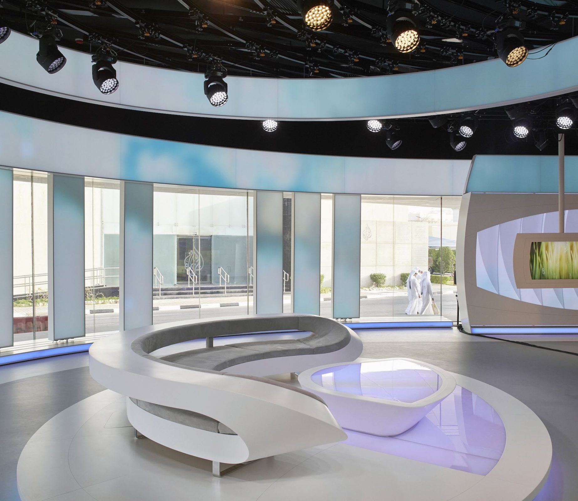 Al Jazeera Network Studio Building | Veech X Veech - Arch2O.com