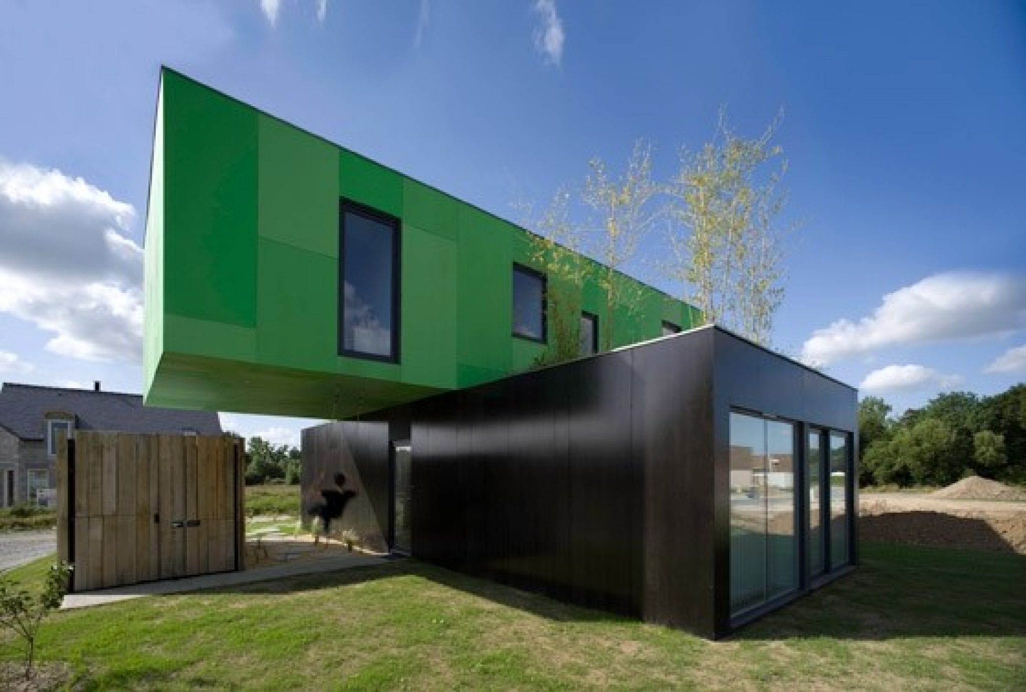 11 Amazing Shipping Container Houses That Take the Trend to the Next ...