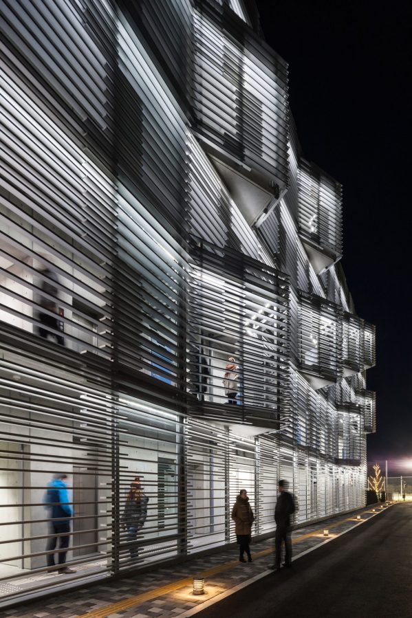 iHouse Dormitory | Studio SUMO - Arch2O.com