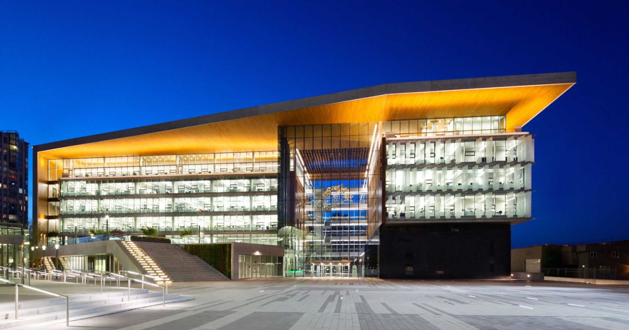 Surrey Civic Center | Moriyama & Teshima Architects + Kasian ...