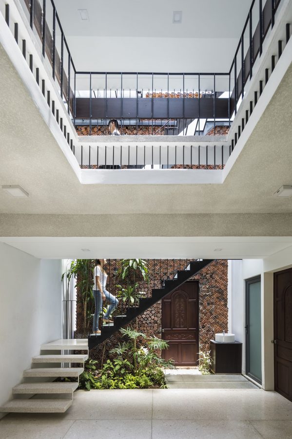 Wall House | CTA | Creative Architects - Arch2O.com