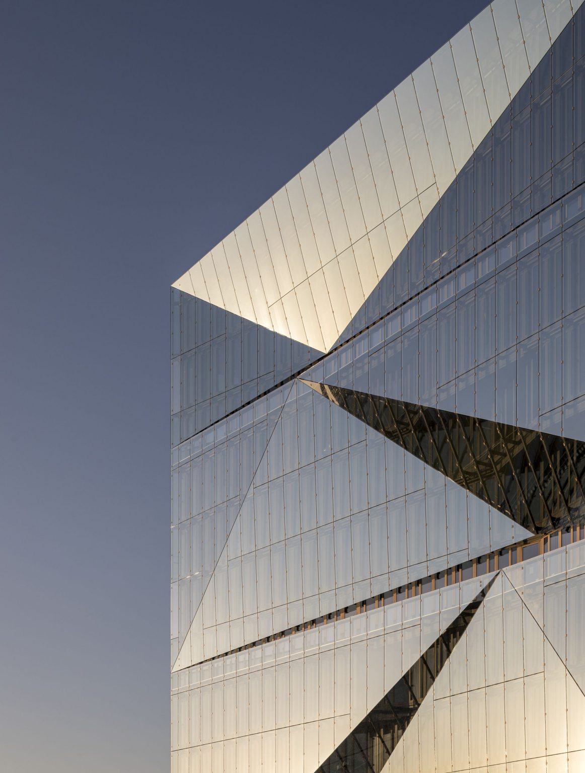 cube berlin Smart Office Building | 3XN - Arch2O.com