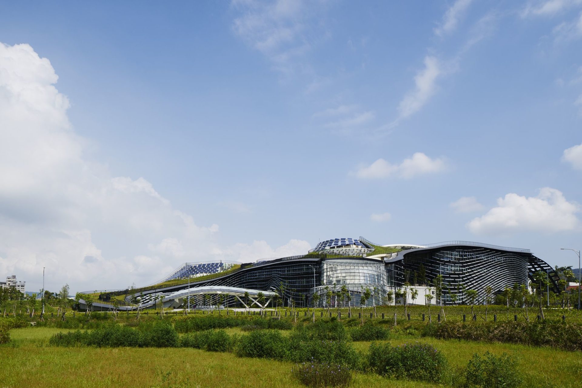 ITRI Central Taiwan Innovation Campus Exterior Design | Noiz Architects ...