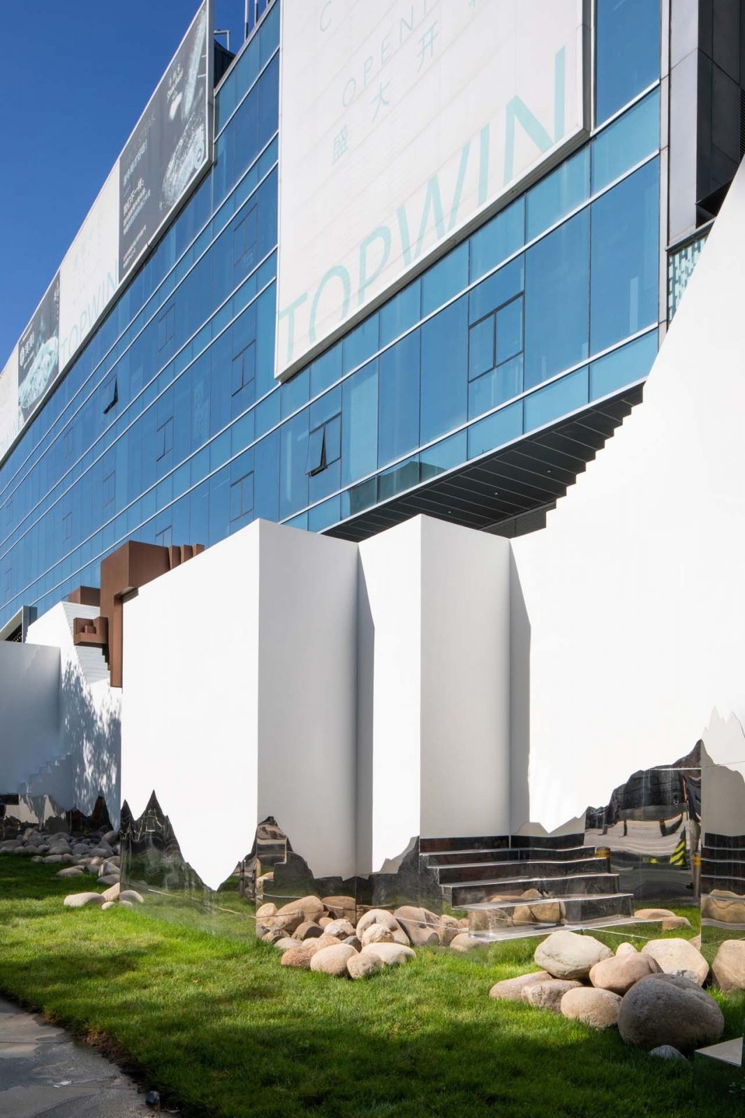 Mandala Pop-up Digital Art Museum | One Take Architects - Arch2O.com