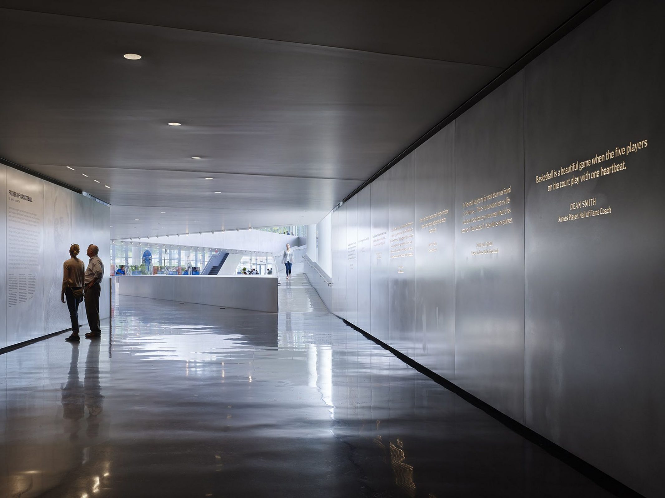 The University of Kansas DeBruce Center | Gould Evans - Arch2O.com