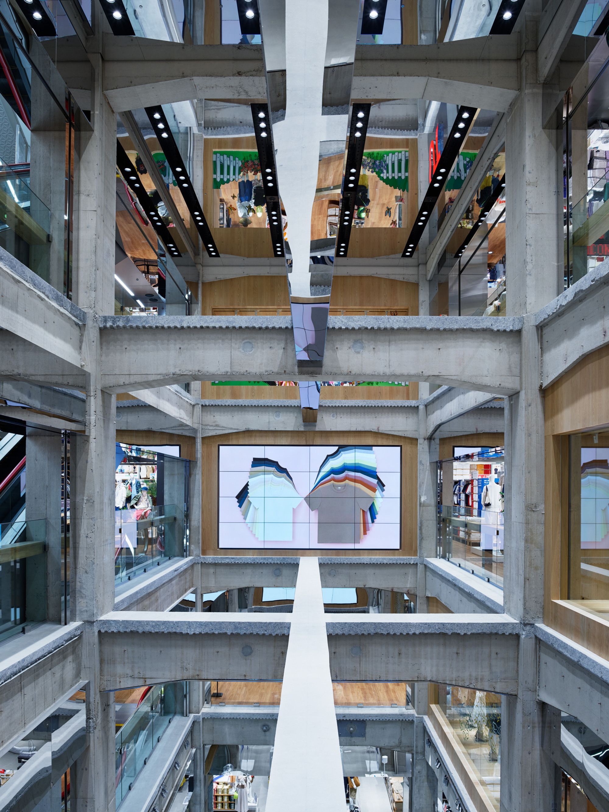 UNIQLO TOKYO Store | Herzog & de Meuron - Arch2O.com