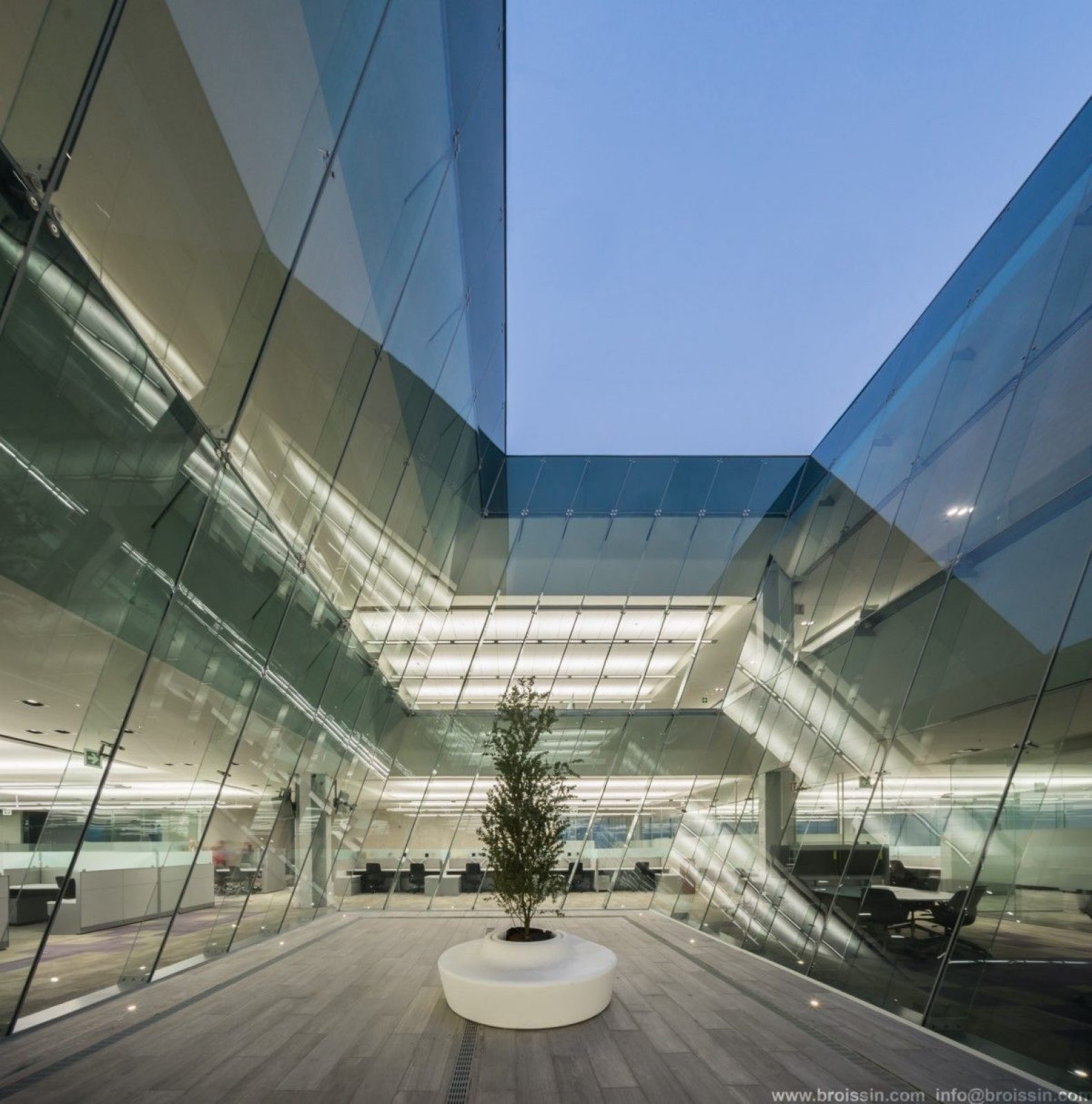Banorte Financial Group | Broissin Architects - Arch2O.com