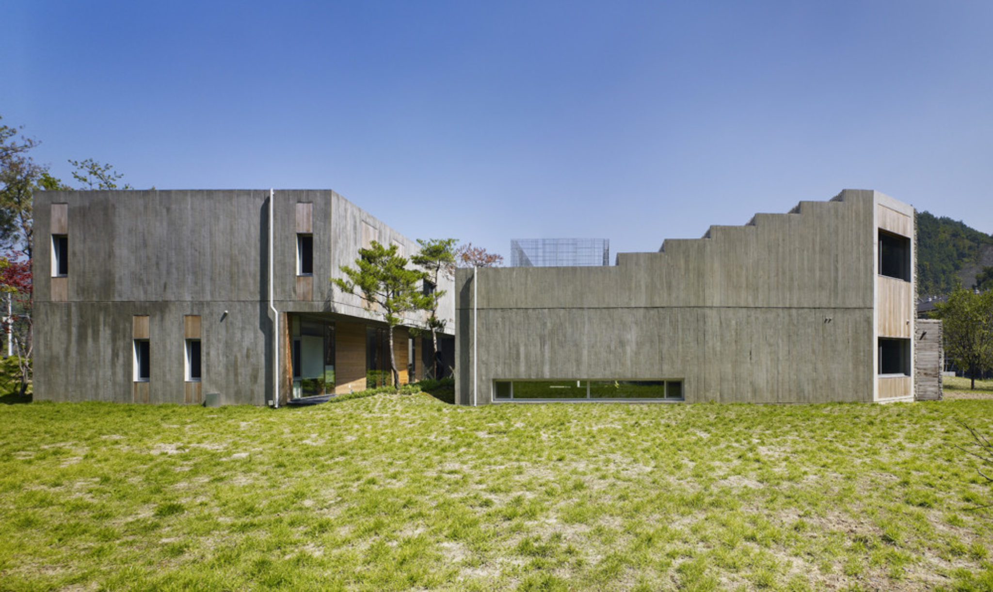 10 Projects That Incorporate Recycled and Recyclable Materials in ...