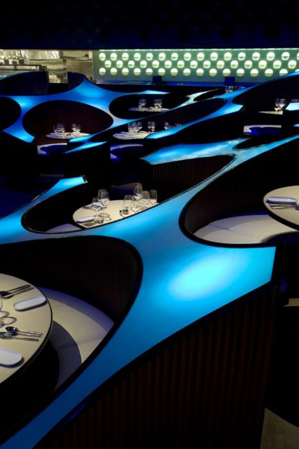 Bluefrog Music Club | Serie Architects - Arch2O.com