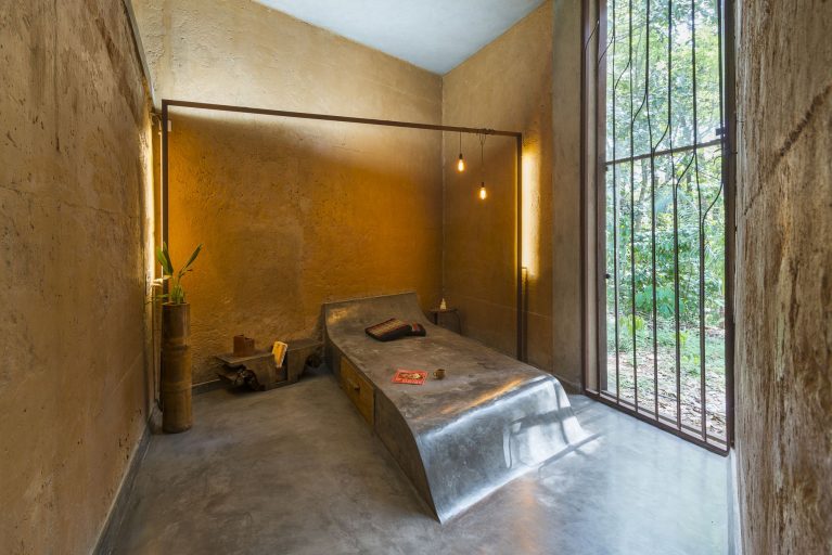 Chirath Residence | Wallmakers - Arch2O.com