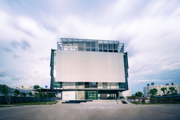 Flagship Building | Geodesic Design - Arch2O.com