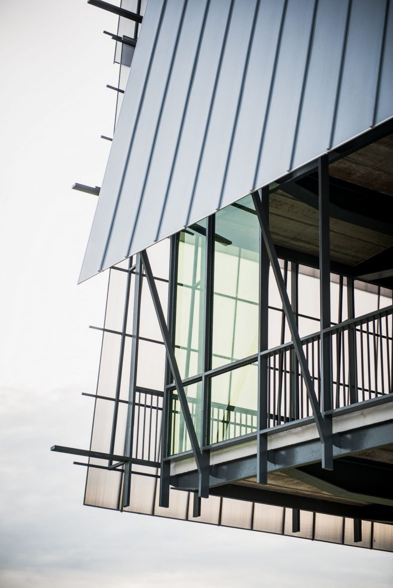 Flagship Building | Geodesic Design - Arch2O.com