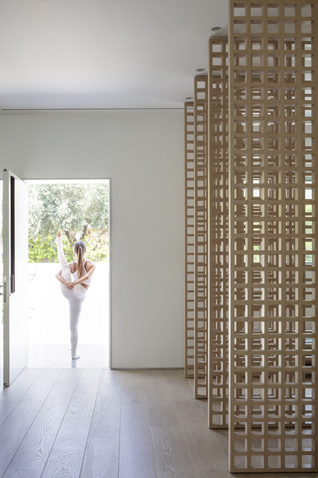 House of Tranquility | Tal Goldsmith Fish Design Studio - Arch2O.com