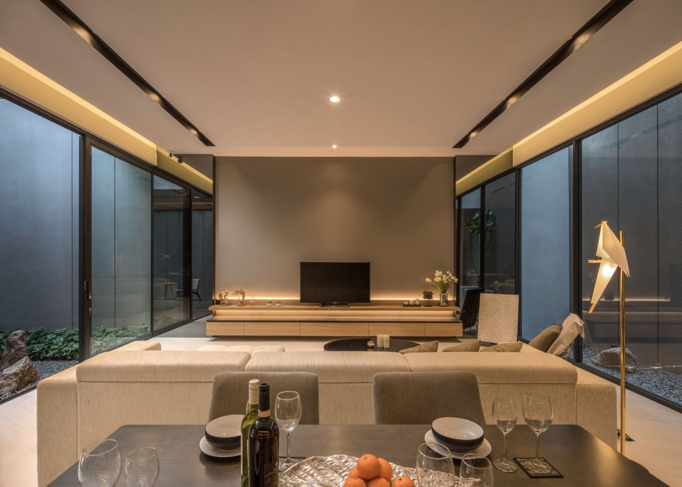 LF HOUSE | Rakta Studio - Arch2O.com