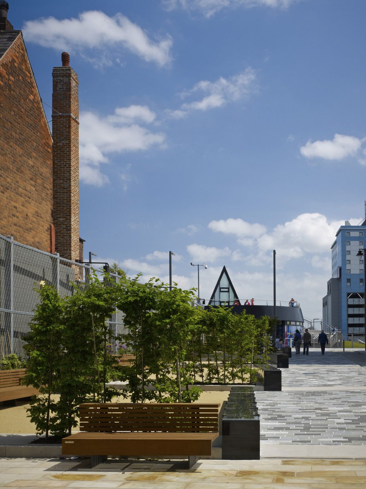 River Hull Footbridge | McDowell + Benedetti - Arch2O.com