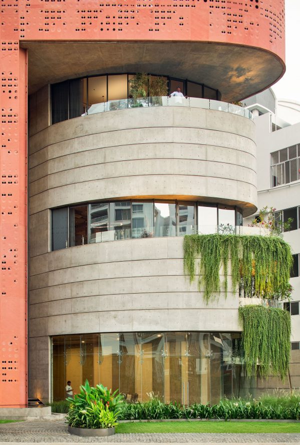 Sangini House | Urbanscape Architects + Utopia Designs - Arch2O.com