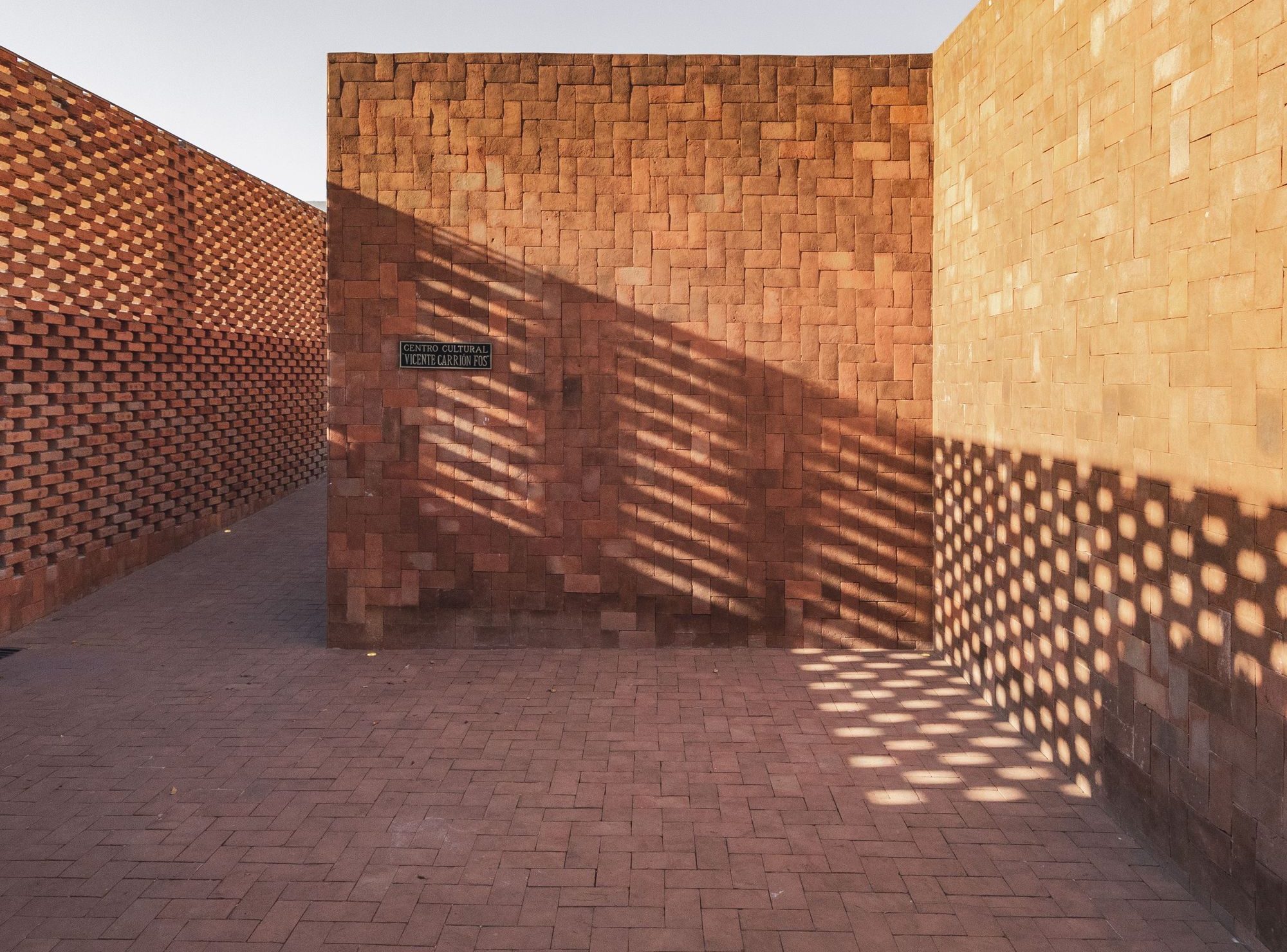 Taking Care of Your Bricks Walls: the Do's and Don'ts Arch2O