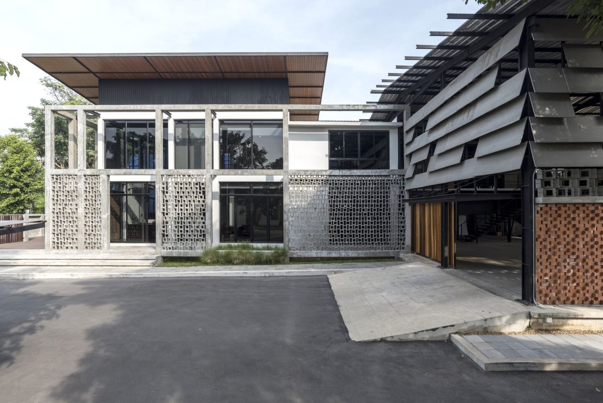 MAC Construction Headquarters | O2 Studio - Arch2O.com