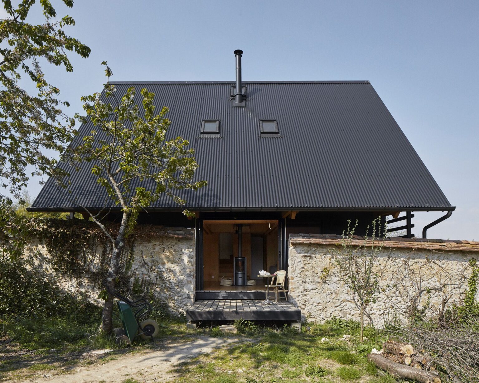 The House Between the Walls | arba – Arch2O.com