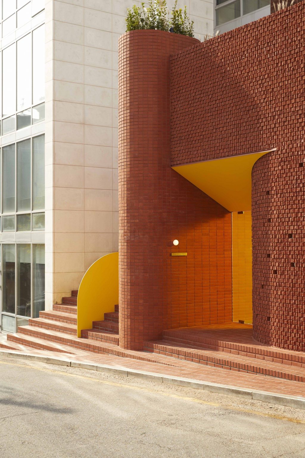 Roly-Poly | studioVASE - Arch2O.com