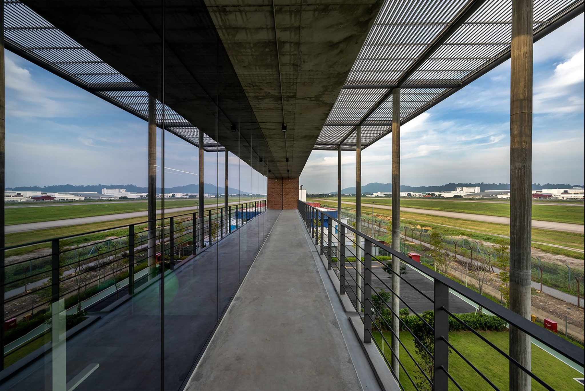 Aemulus at the Runway | Design Unit Architects- Arch2O.com