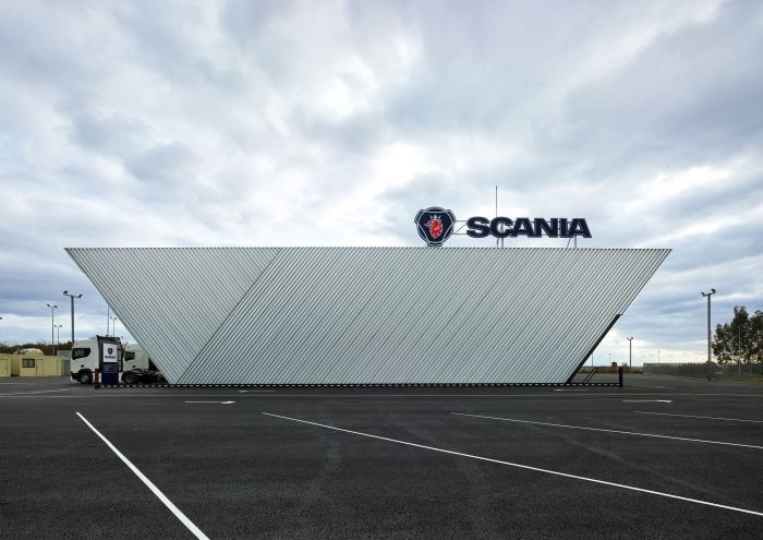 SCANIA Industrial Complex | EovaStudio - Arch2O.com