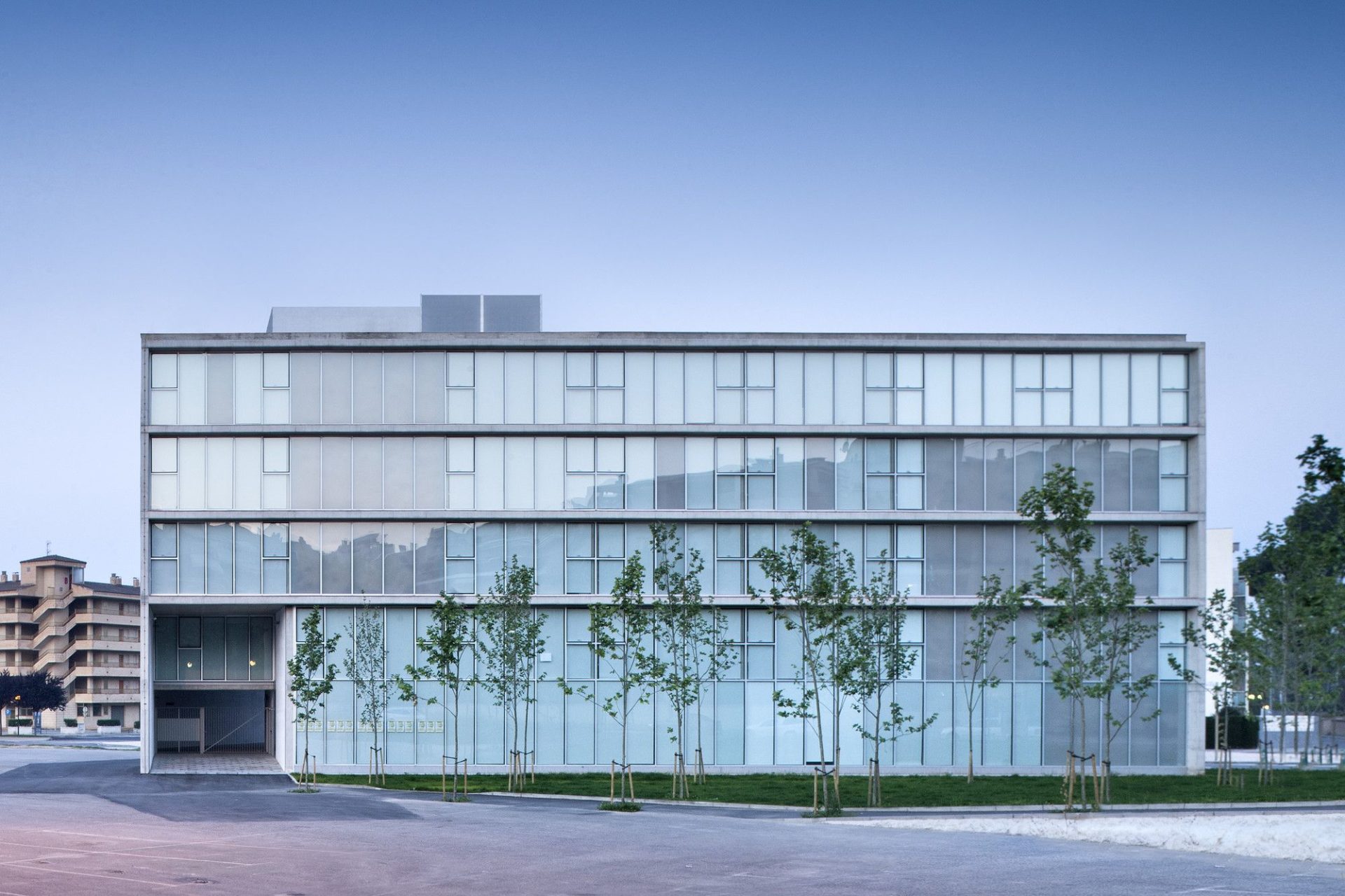Training Center in Cambrils | Víctor Pujol Hugas – Arch2O.com