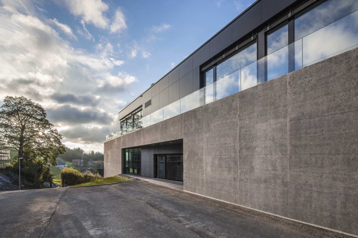 The Advantages of Pigmented Concrete in Architecture-Arch2O
