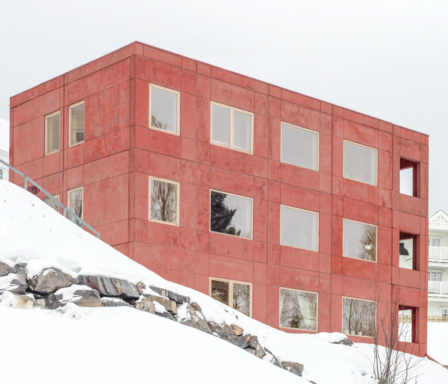 The Advantages of Pigmented Concrete in Architecture-Arch2O