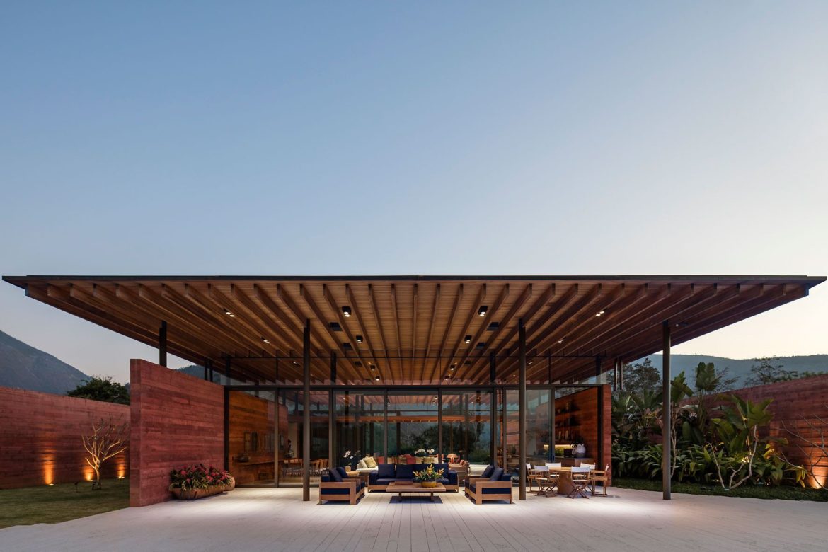 The Advantages of Pigmented Concrete in Architecture-Arch2O