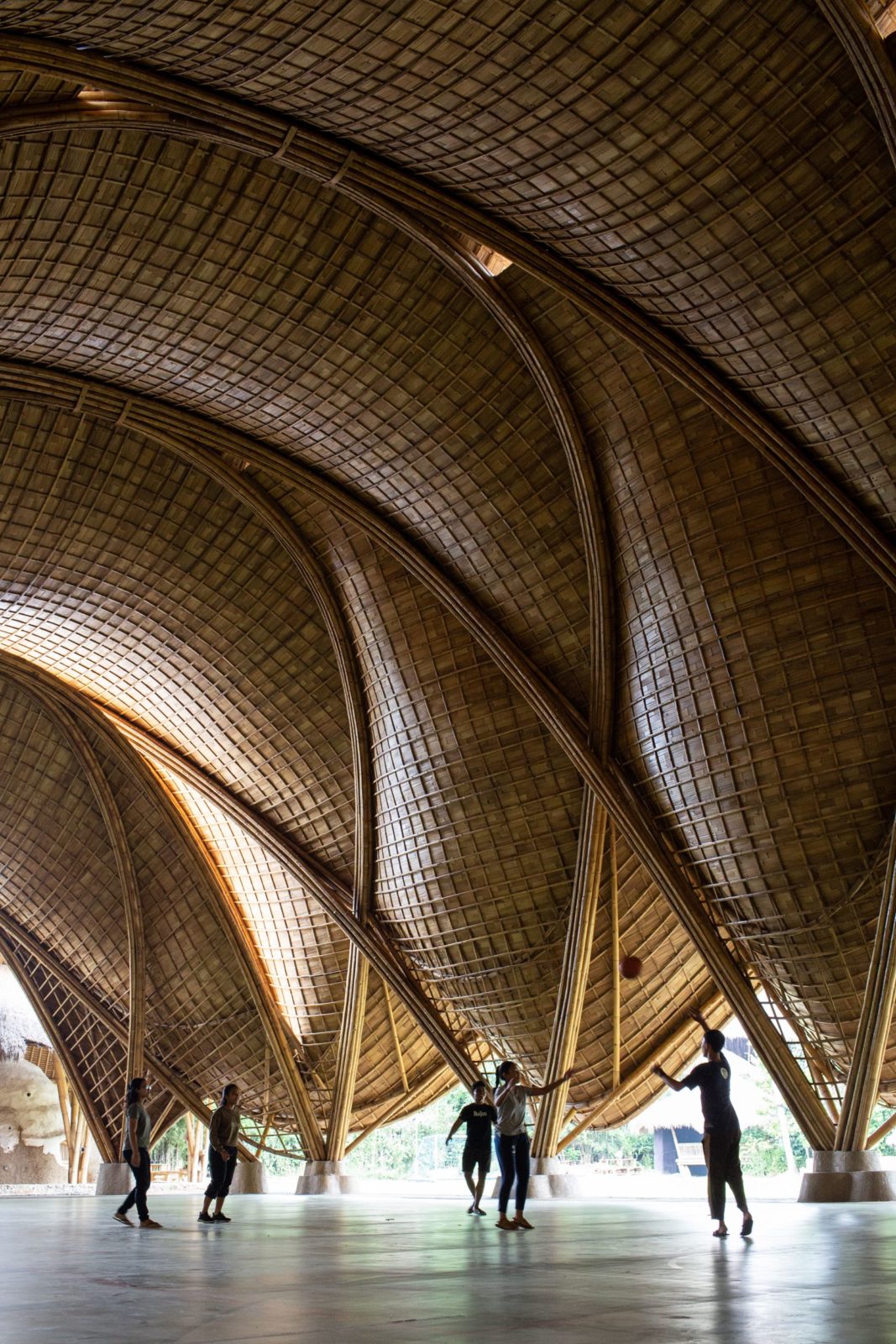 The Arc at Green School l IBUKU-Arch2O.com