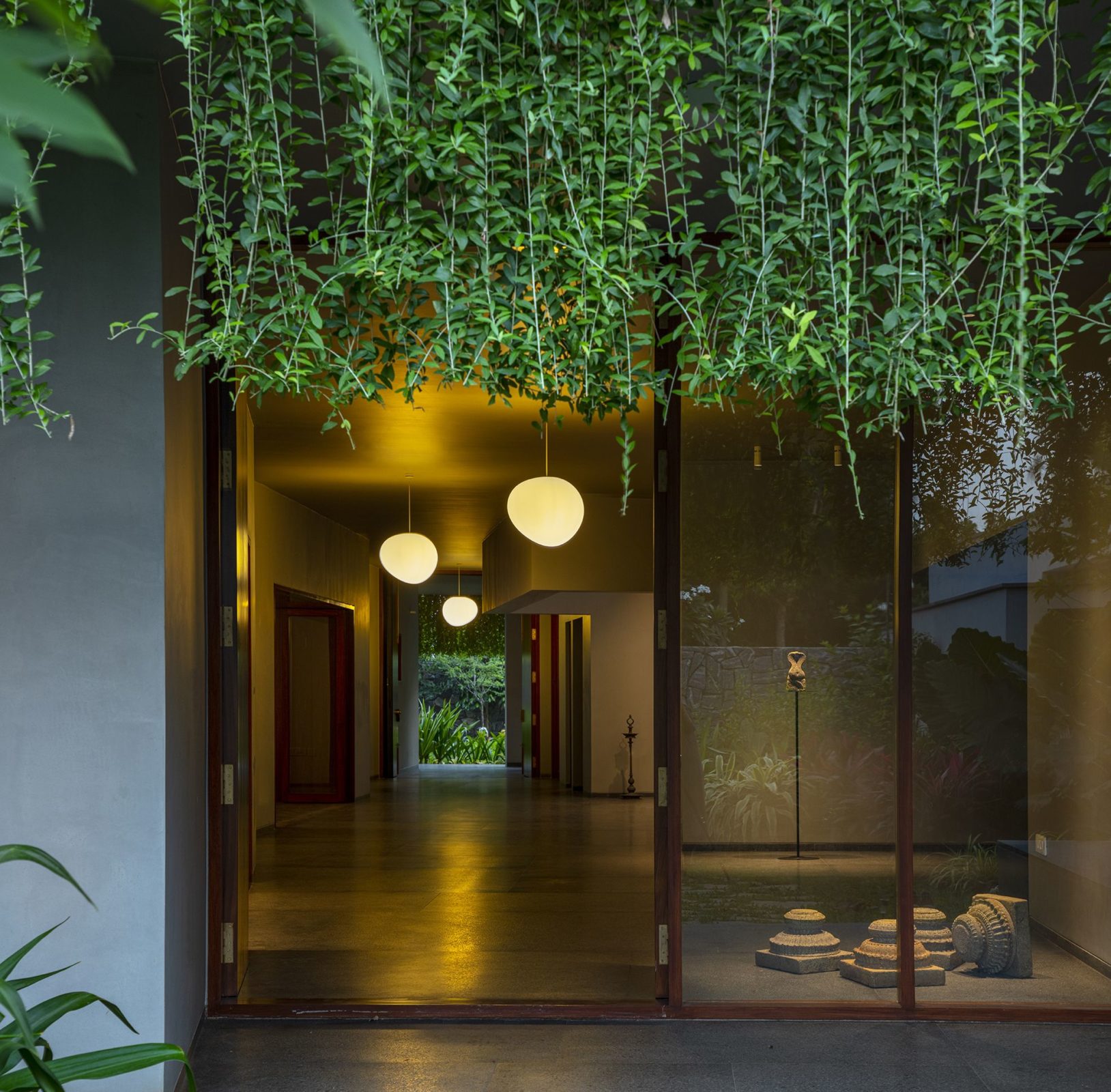 V House l moad-Arch2O.com