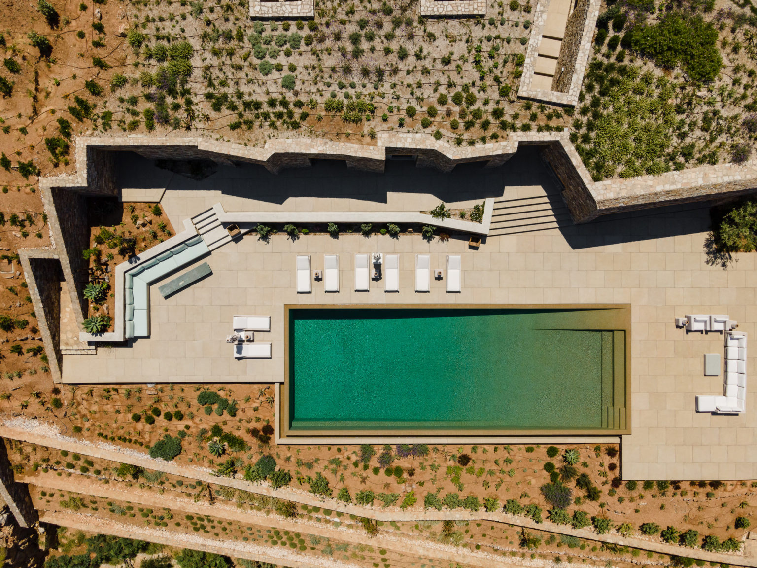 Encaved Stone Villa | Tsolakis Architects - Arch2O.com