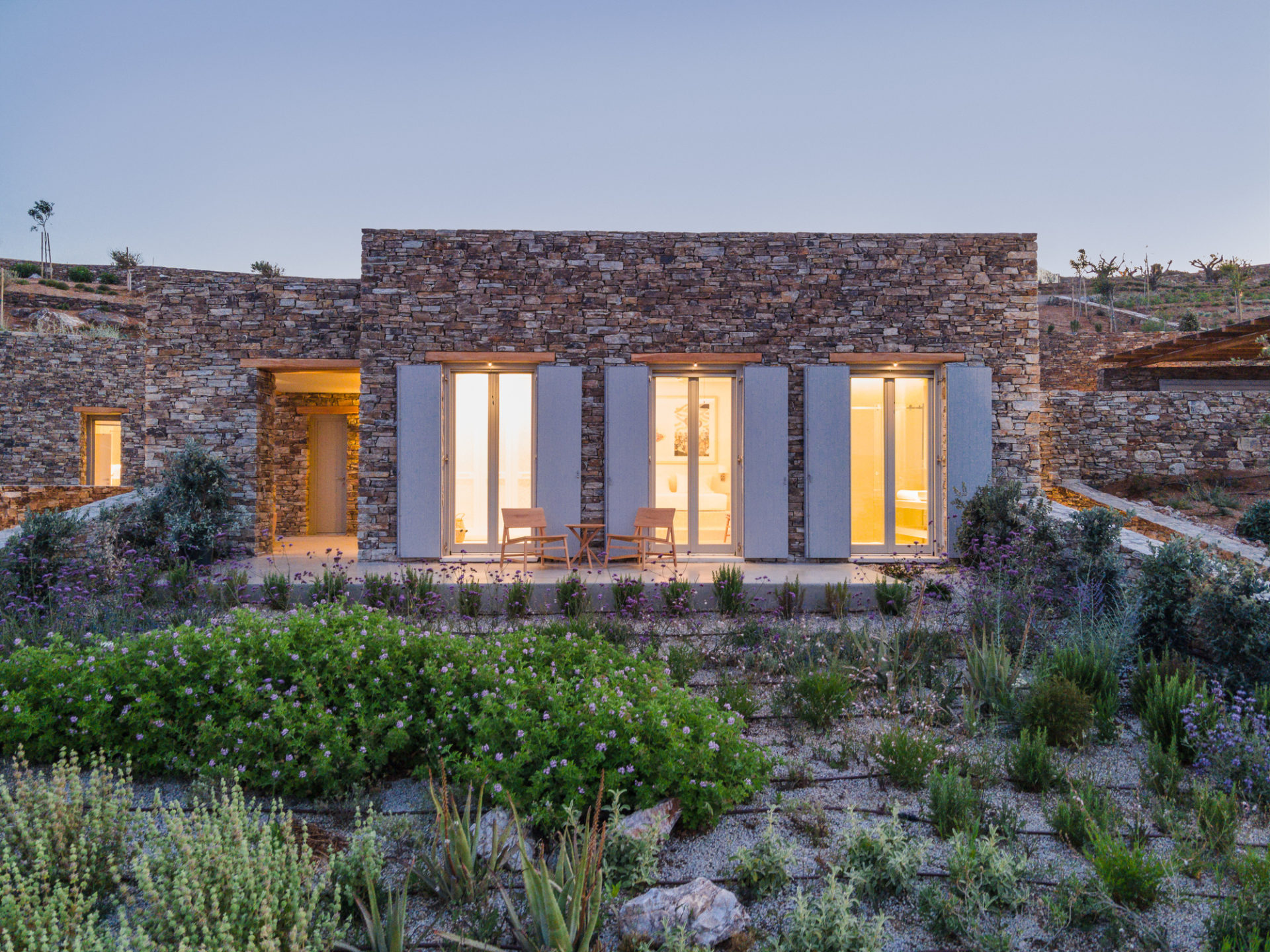 Encaved Stone Villa | Tsolakis Architects - Arch2O.com