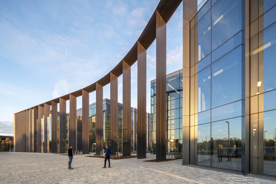 Gateway Building | Scott Brownrigg - Arch2O.com