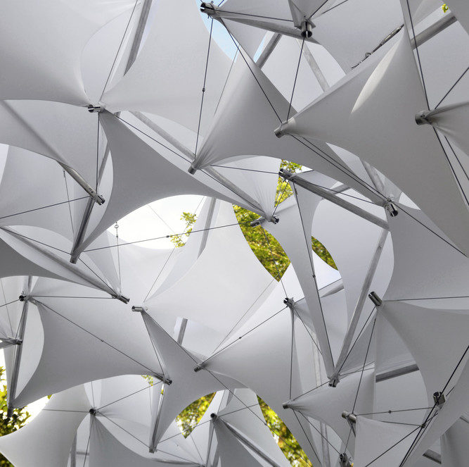 How do Tensegrity Structures Defy Gravity? Explained with 10 Examples ...