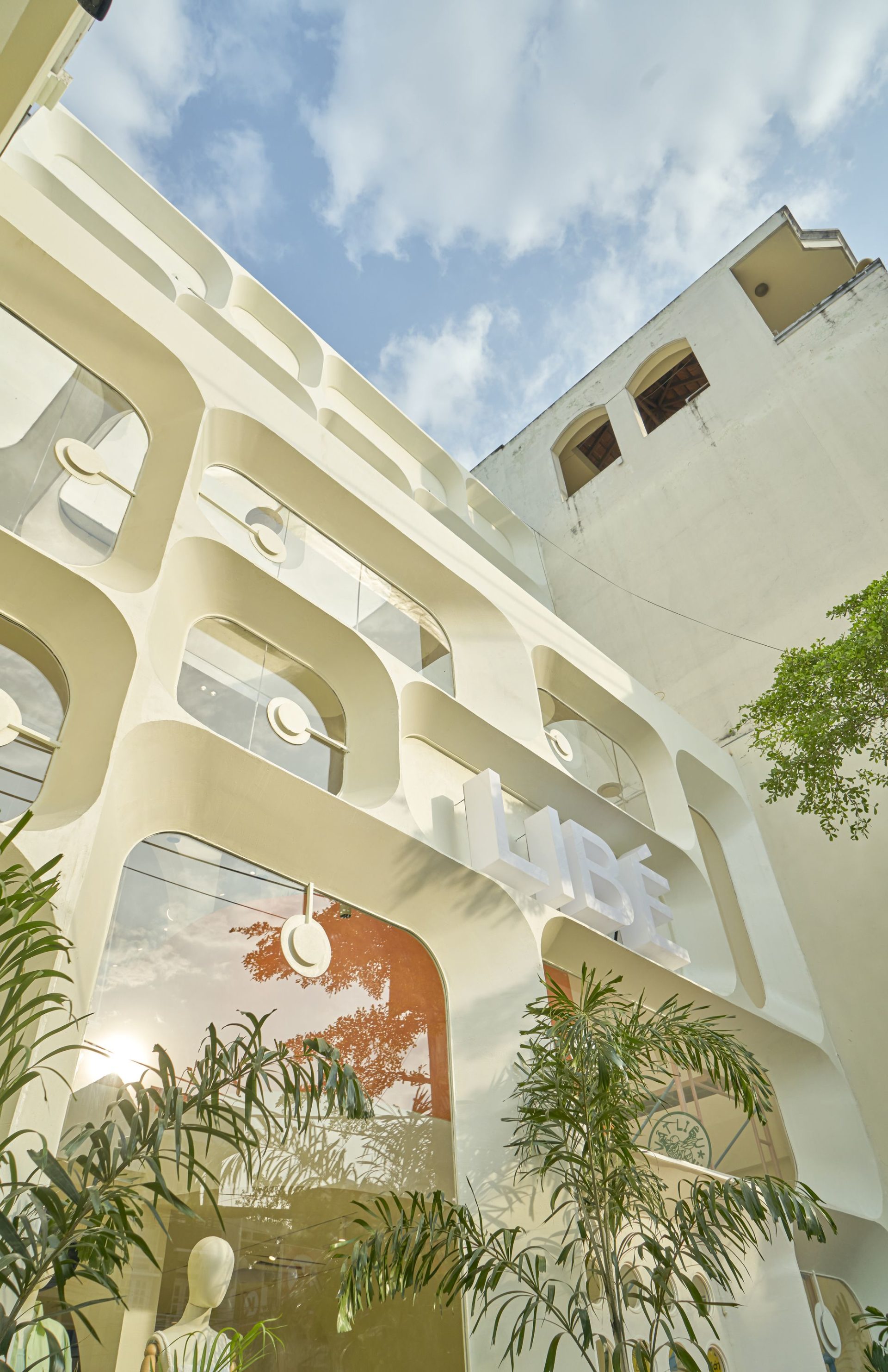 Libe Flagship Store | Red5studio - Arch2O.com