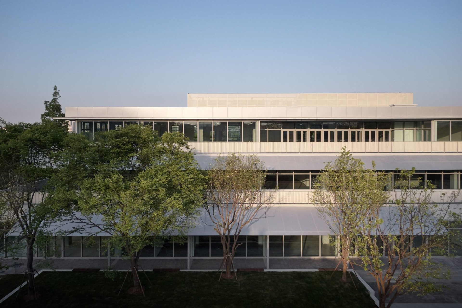 Renovation of Shanghai Westbund Headquarters | HCCH Studio – Arch2O.com